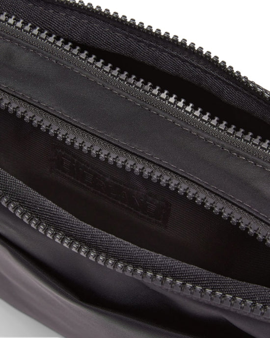 The Recycled Nylon Camera Bag | Black – Everlane