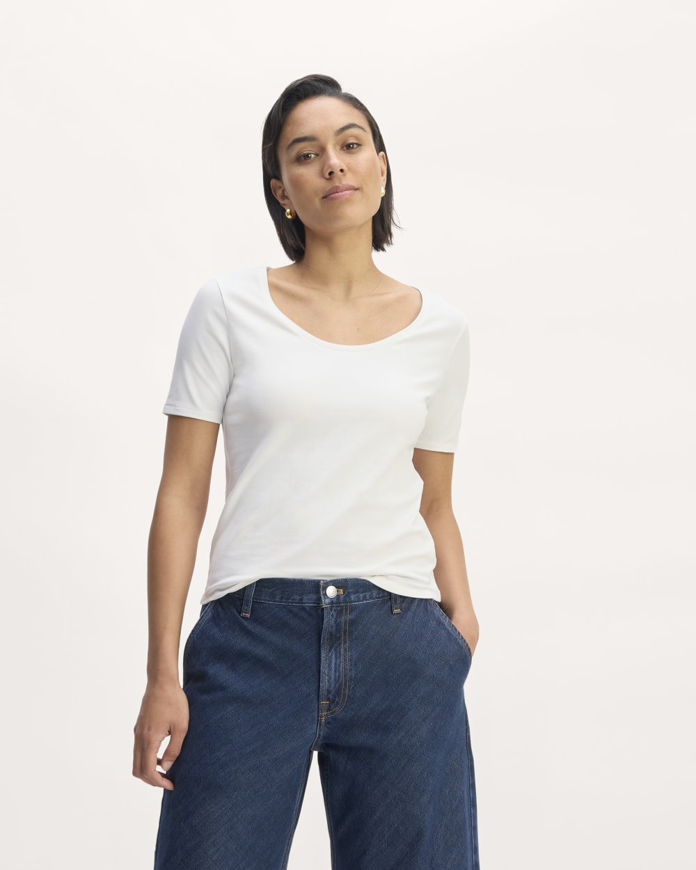 The Form Scoop-Neck Tee | White – Everlane