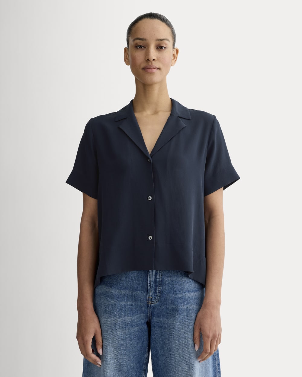 The Notch Shirt in Washable Silk | Navy – Everlane