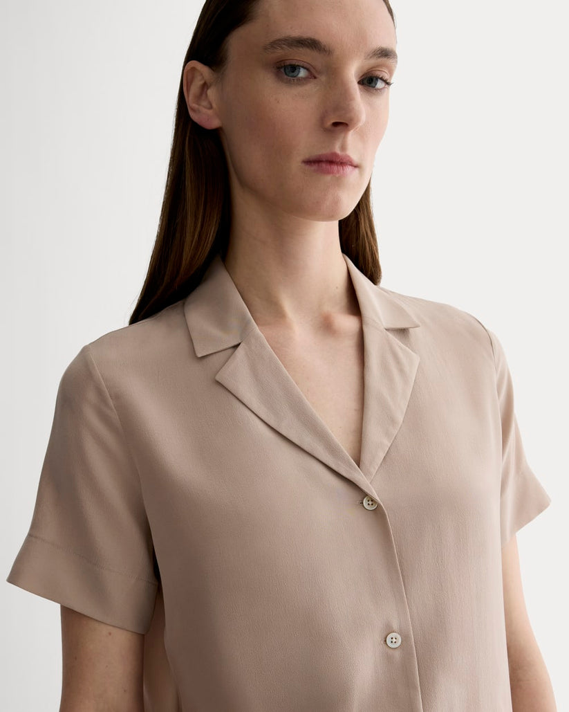 The Notch Shirt in Washable Silk | Burnt Sugar – Everlane