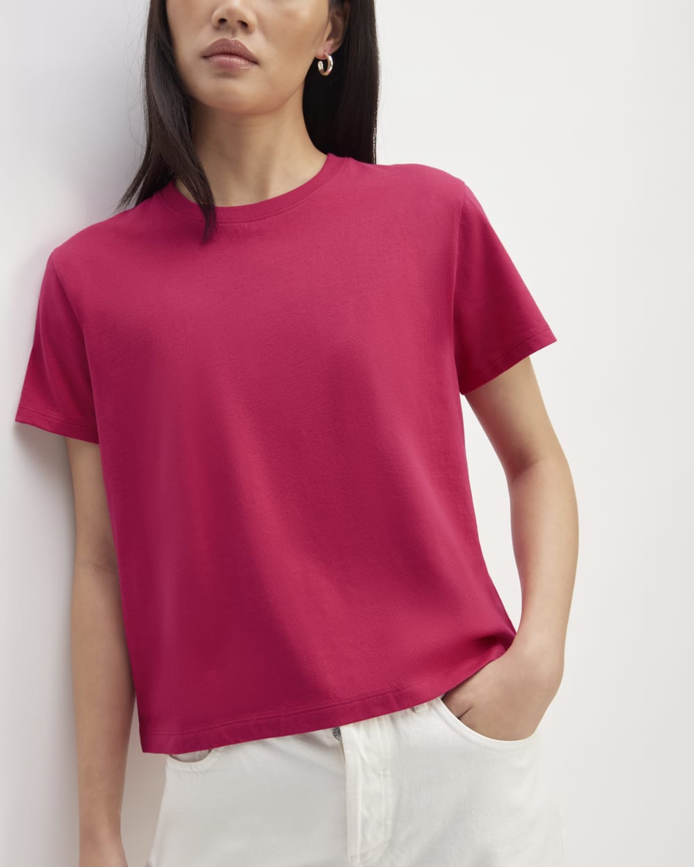 The Box-Cut Tee in Essential Cotton | Red Currant | No Pocket – Everlane