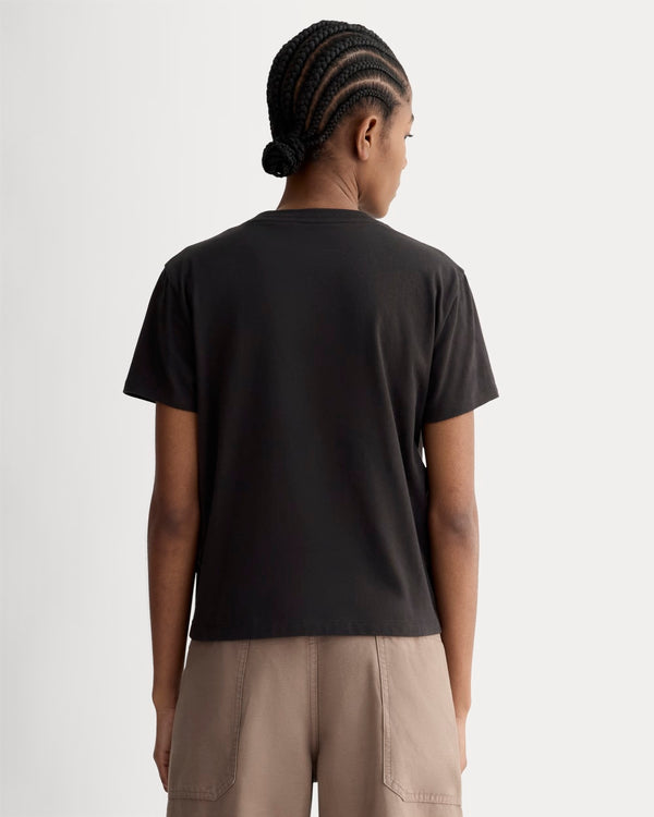 The Box-Cut Tee in Essential Cotton | Black | No Pocket – Everlane
