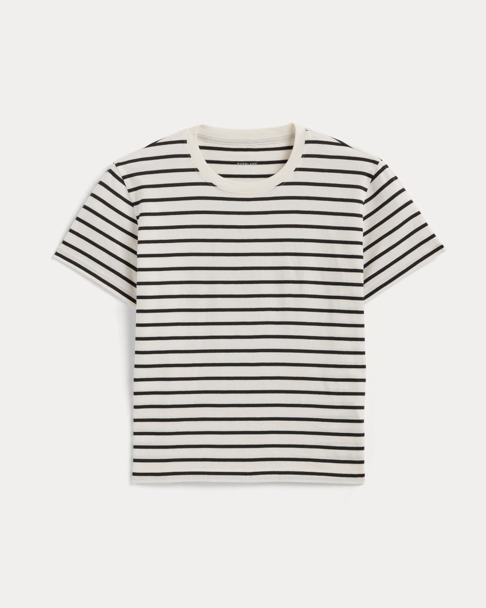 The Box-Cut Tee in Essential Cotton | Bone / Black | No Pocket – Everlane