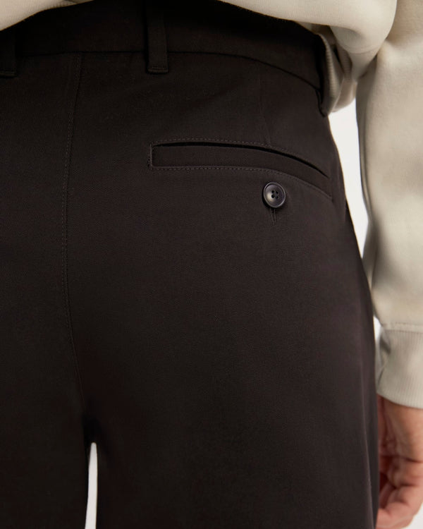 The Straight Fit Performance Chino | Uniform | Black | Straight – Everlane