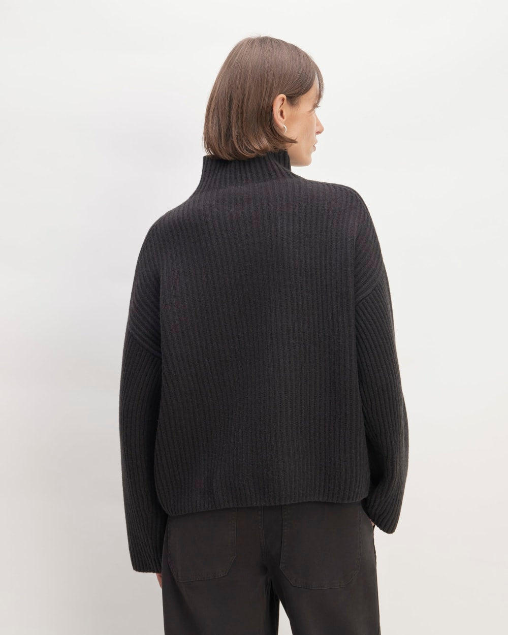 The Felted Merino Funnel-Neck Pullover | Black – Everlane