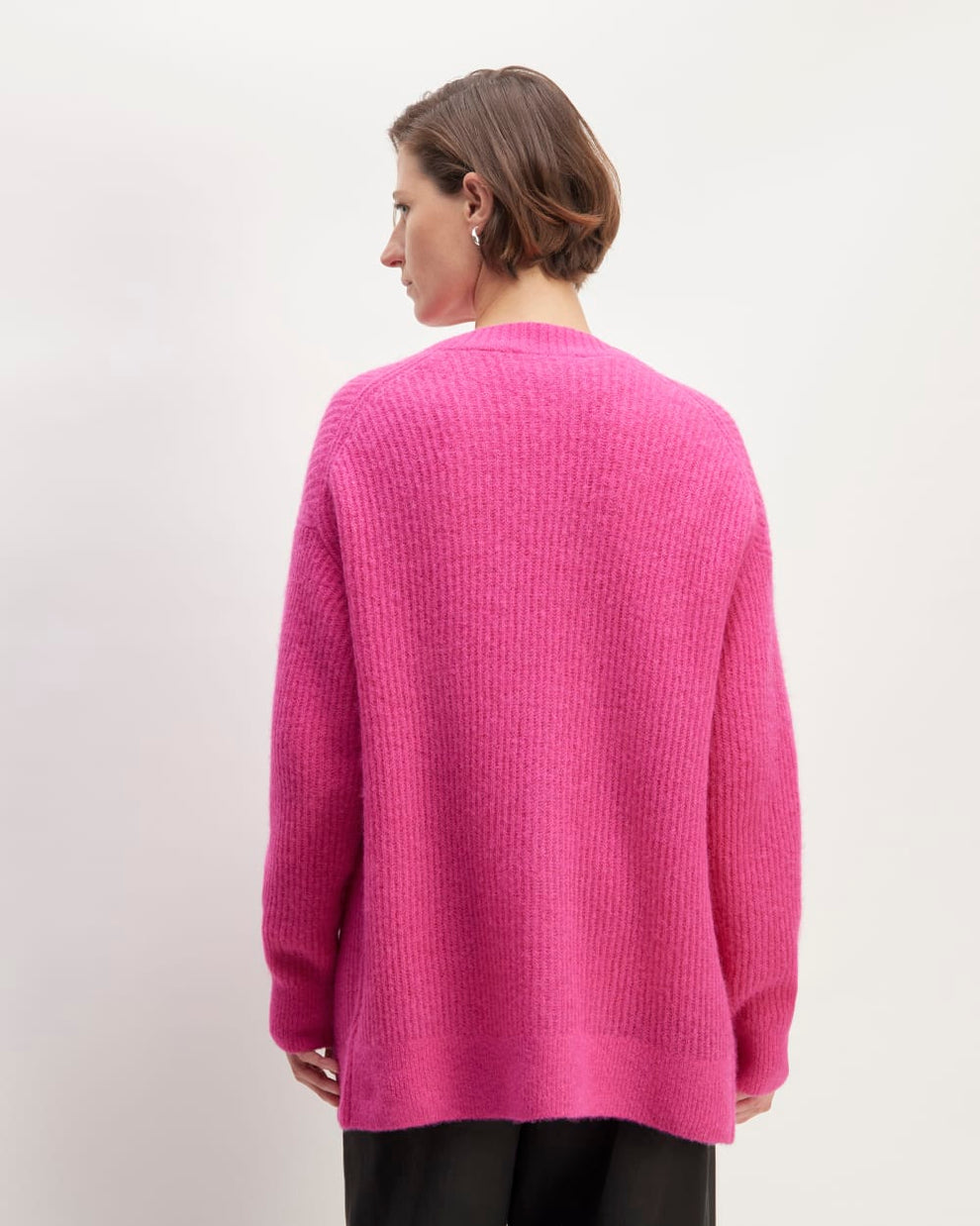 The Alpaca Oversized Cardigan | Fuchsia Pink – Everlane